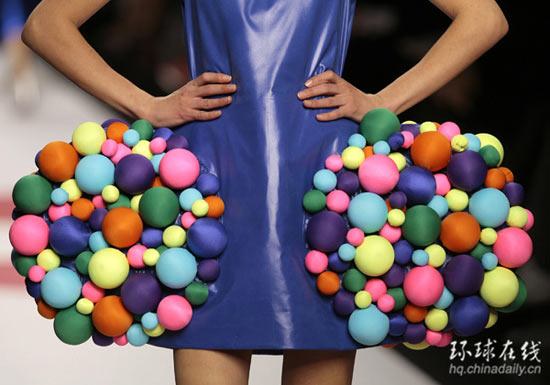 Moda rara de diseñador español | AquiModa.com