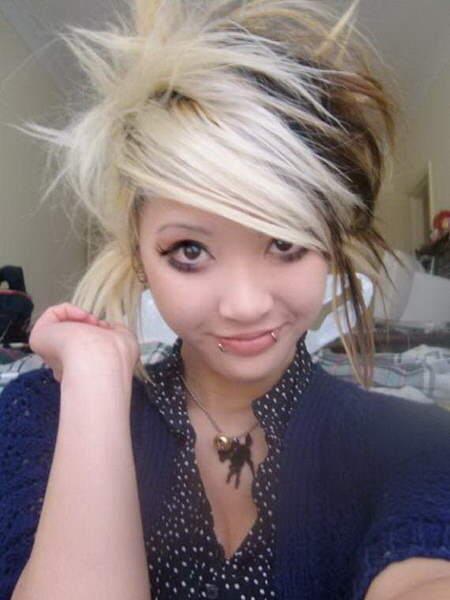 Cortes de cabello y peinados emo para chicas | AquiModa.com