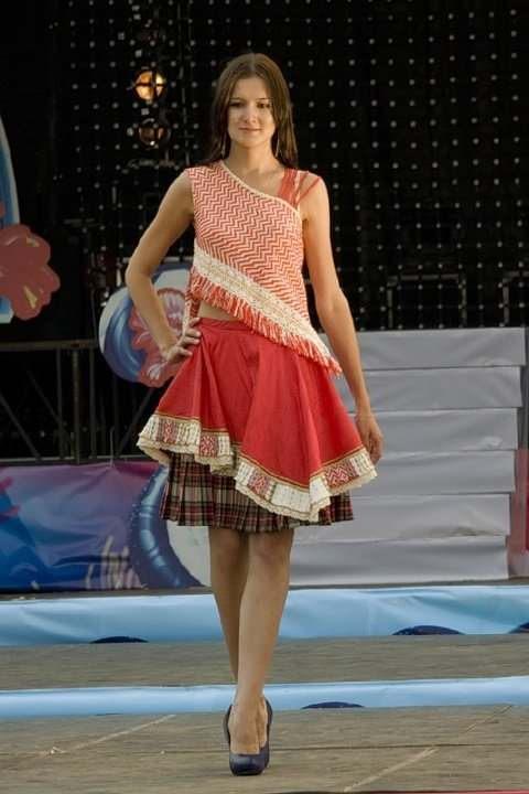 Vestidos coloridos y espectaculares (moda rusa) | AquiModa.com