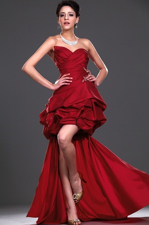 Vestidos hermosos de color rojo | AquiModa.com