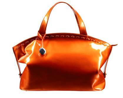 Los Maxi bolsos marcan nueva tendencia | AquiModa.com