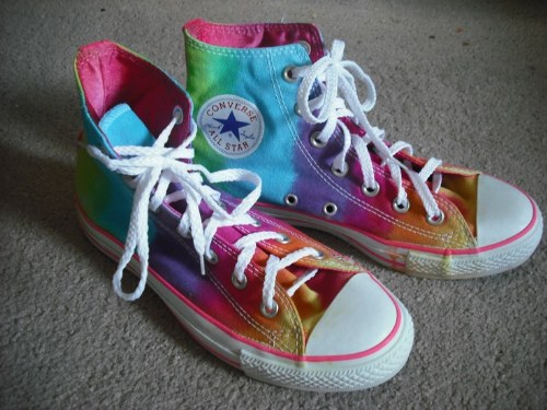 Ideas para decorar tus Converse y darle un look mas chic | AquiModa.com