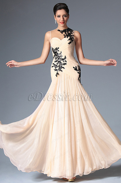 Moda color piel: vestidos de fiesta 2015 | AquiModa.com