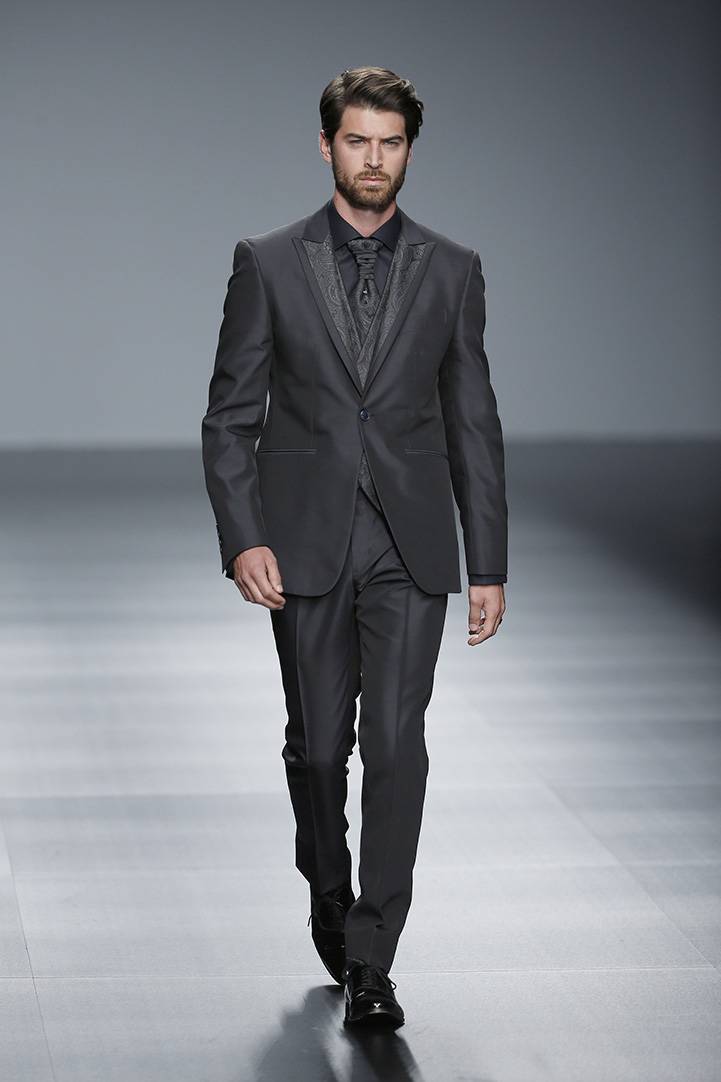 Trajes de Novio Elegantes y Modernos Tendencia 2015-2016 | AquiModa.com